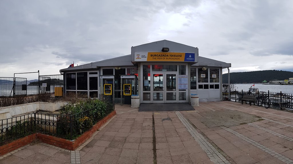Şehir Hatları Burgazada İskelesi | Adalar Rehberi